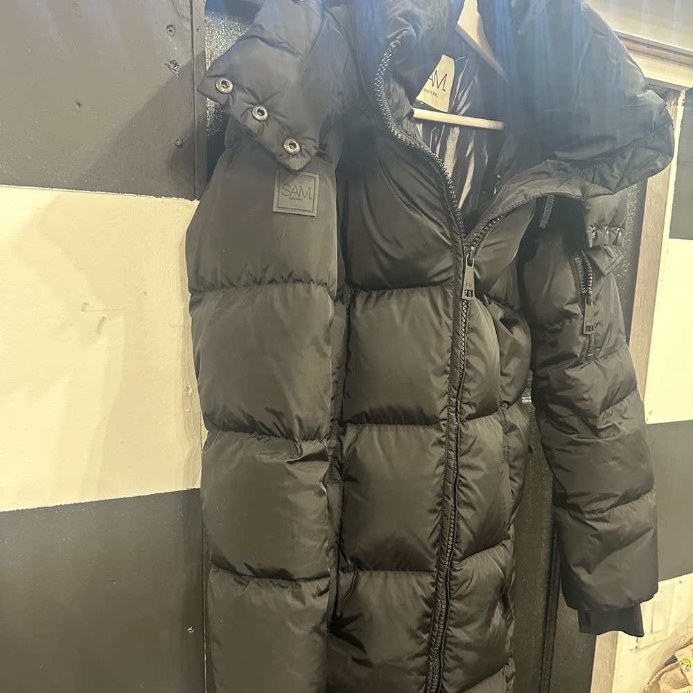 Sam Noho Belted Matte Shell Down Puffer Coat Matte Bl… - Gem